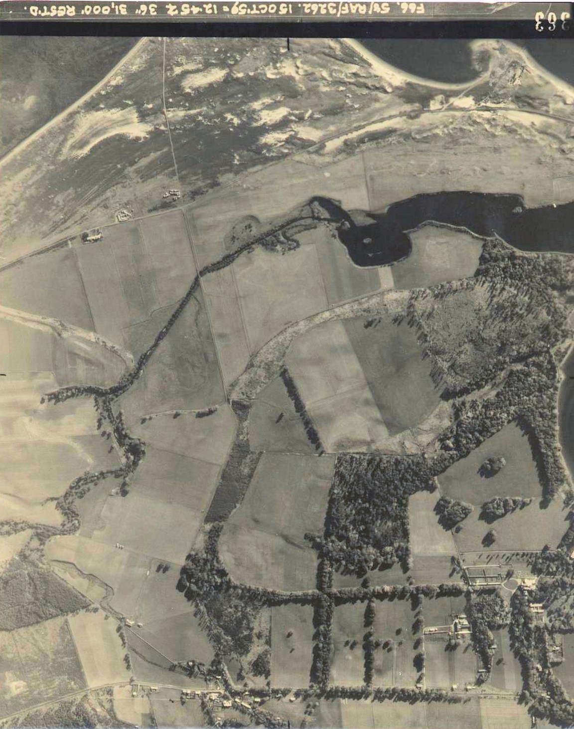 Aerial photograph of the Evelix Valley 1959 - Historylinks Archive